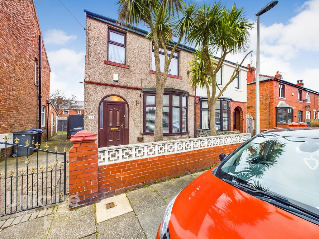 Ilford Road, Blackpool, FY4 3 bed semi-detached house for sale - £167,500