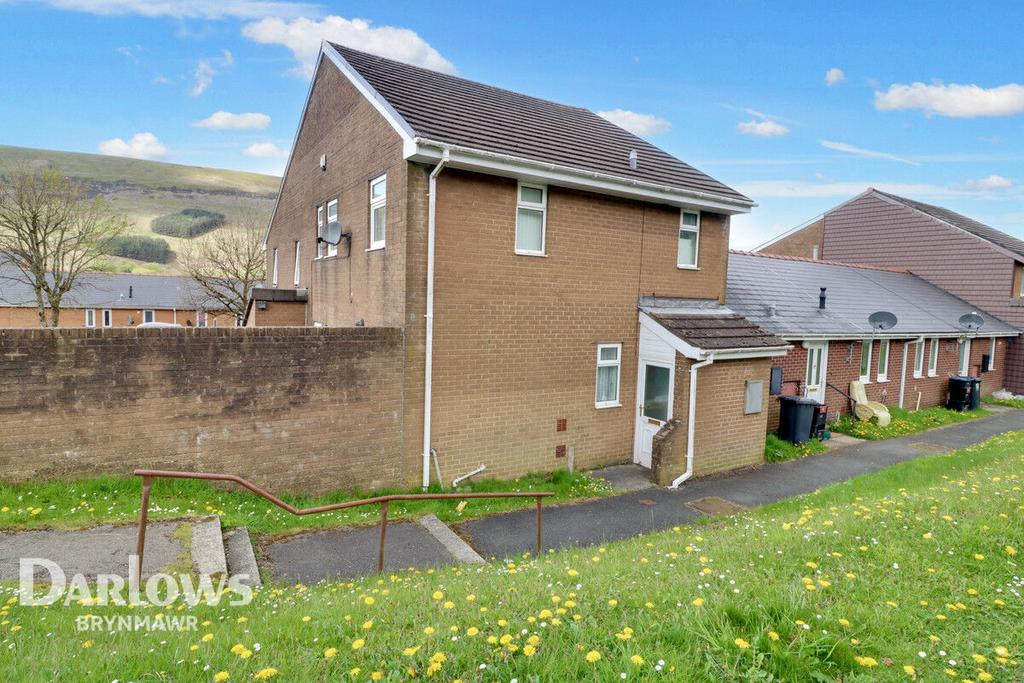 Southlands, Blaina 2 bed end of terrace house - £95,000