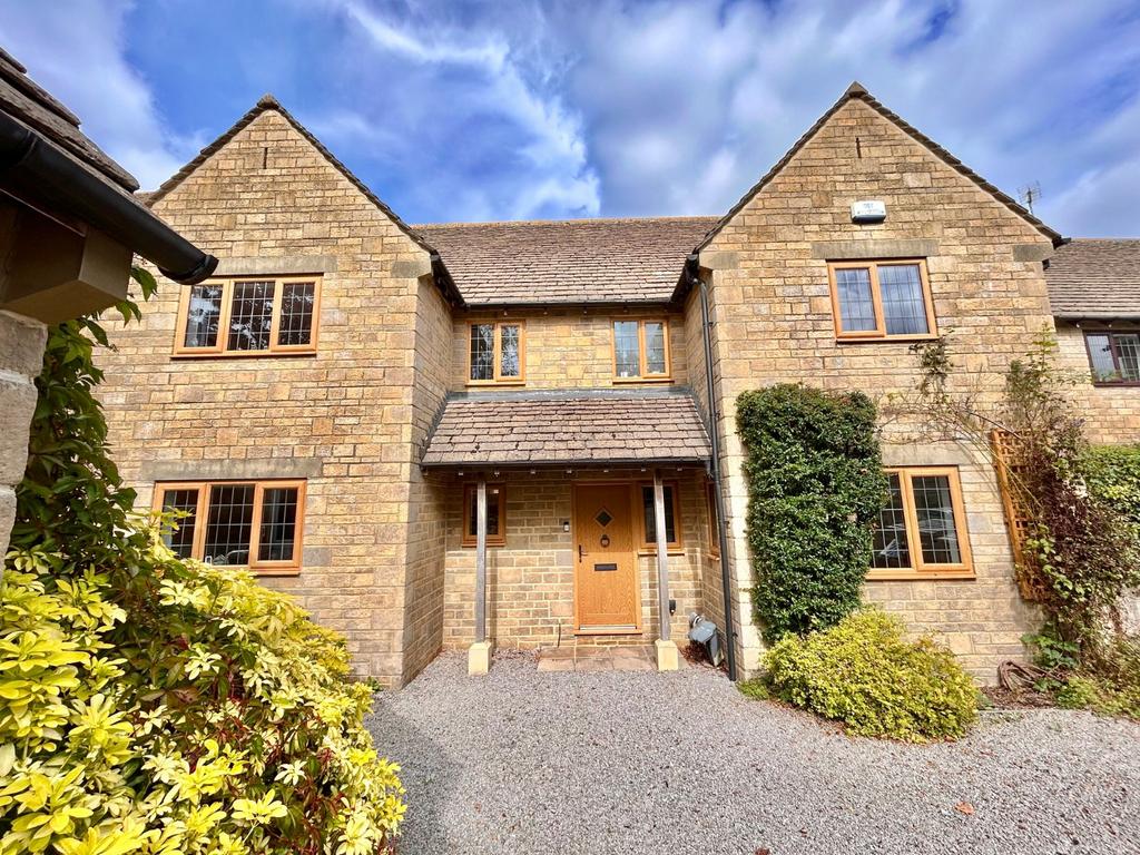 Upper Minety, Malmesbury, Wiltshire... 5 bed detached house - £880,000