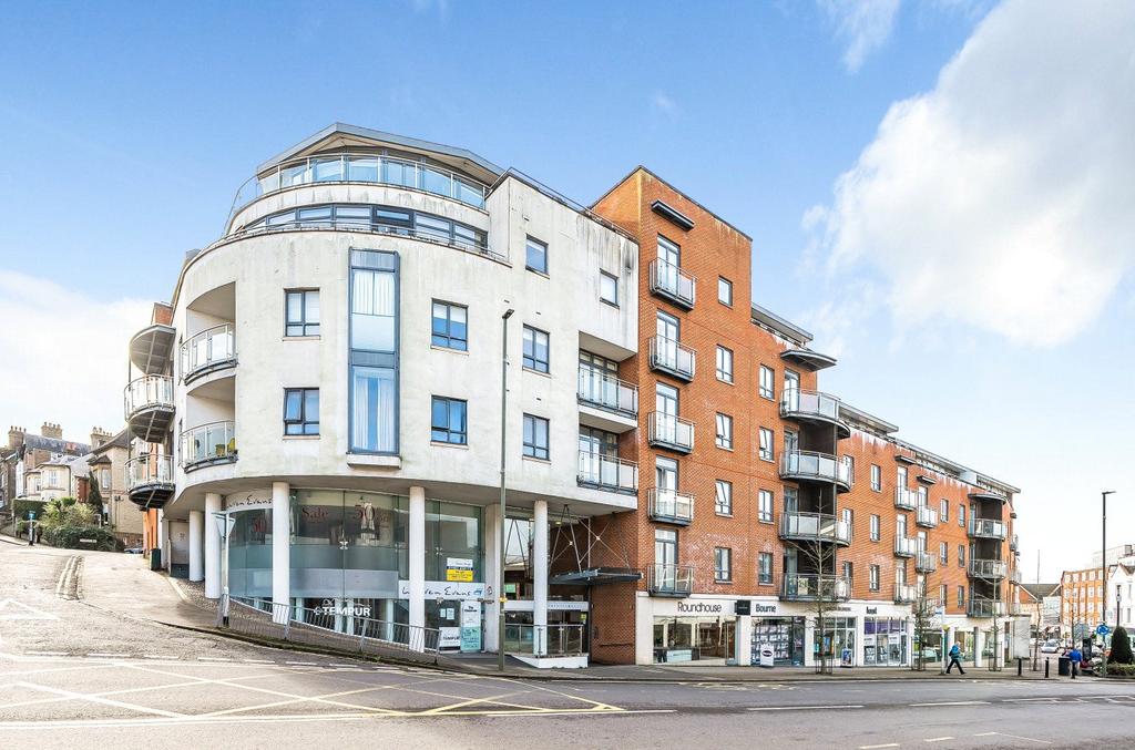 Guildford GU1 2 bed flat - £500,000