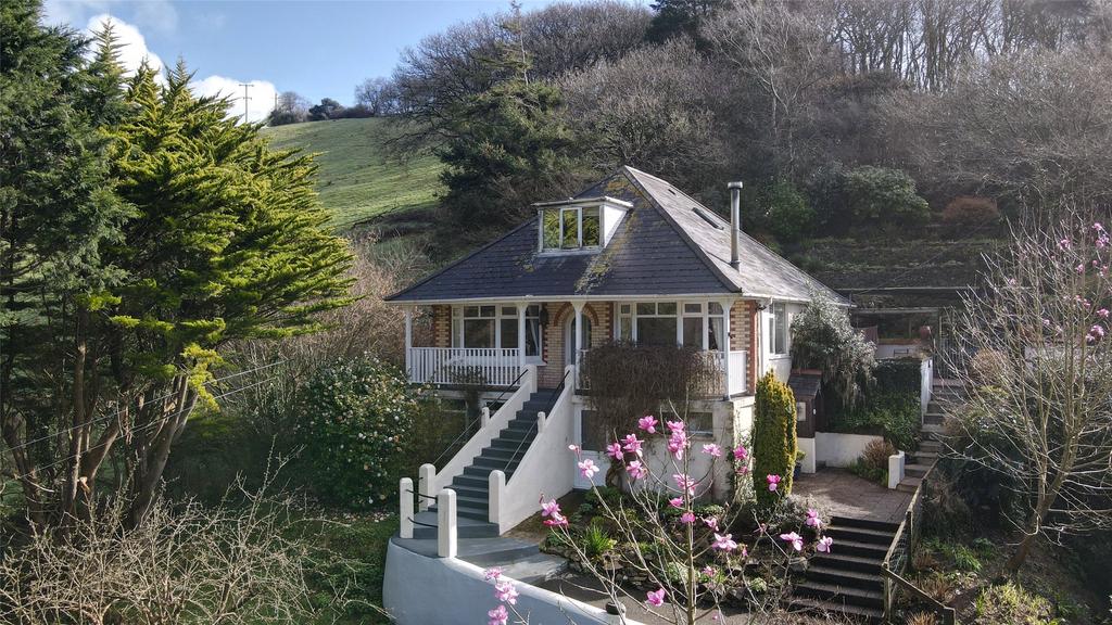 West Down, Nr Knowle, Devon, EX34 3 bed detached house for sale - £675,000