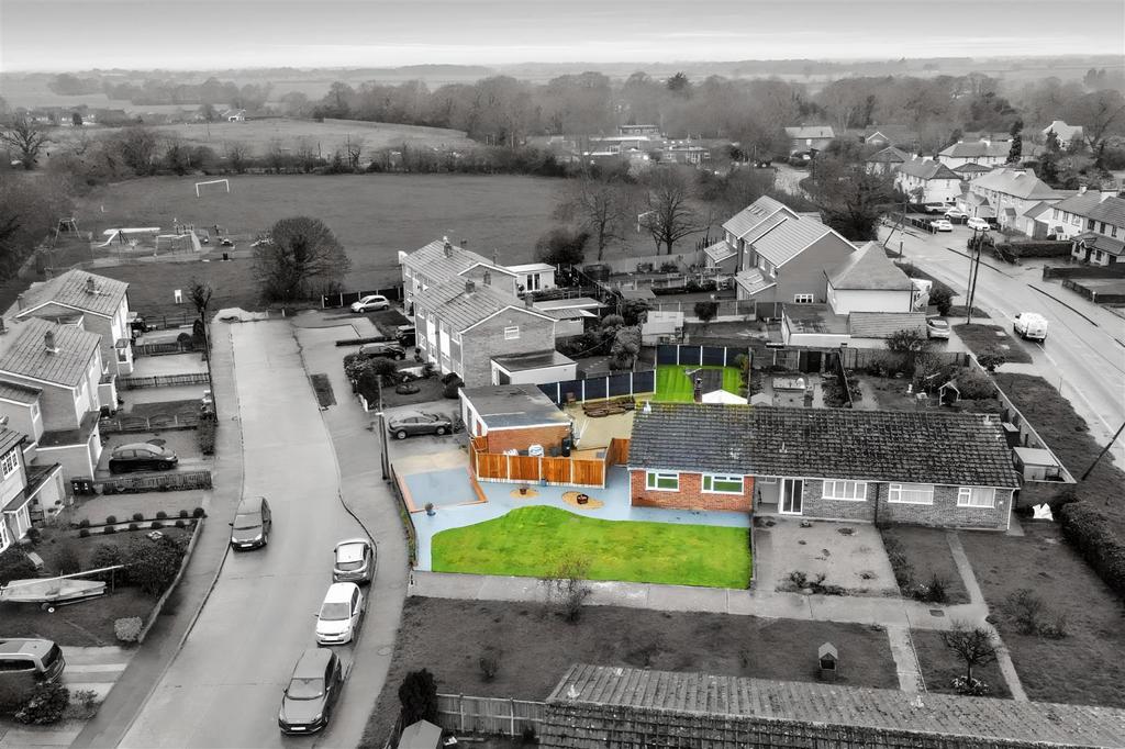 Orchard Close, Great Oakley 2 bed semi-detached bungalow - £250,000