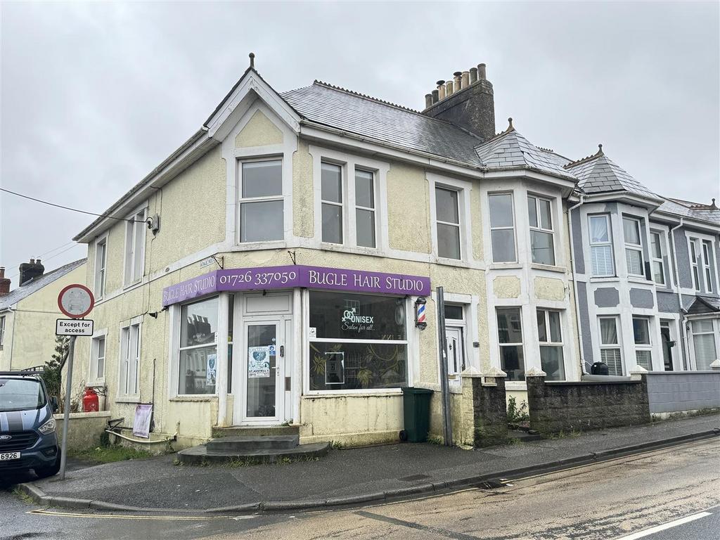 Fore Street, Bugle, St. Austell 4 bed end of terrace house - £195,000