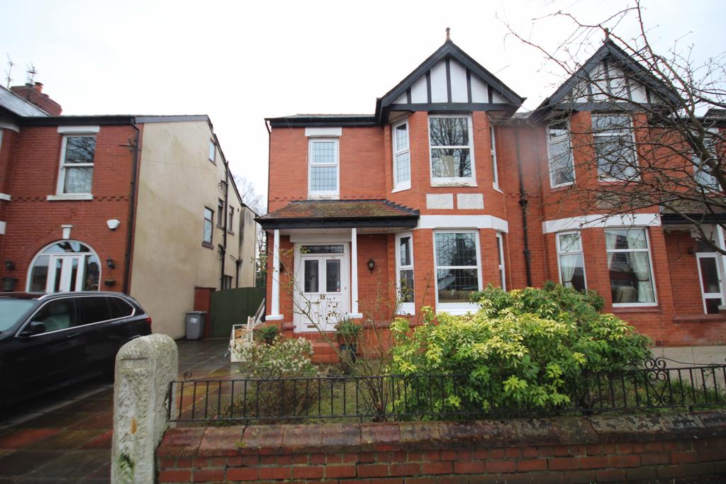 Sandy Lane, Stretford, M32 4 bed semi-detached house - £525,000