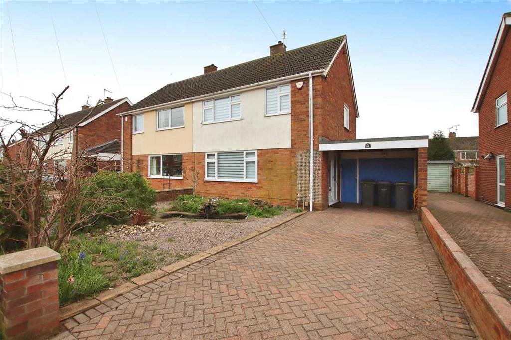Dore Avenue, North Hykeham, Lincoln 3 bed semi-detached house - £230,000
