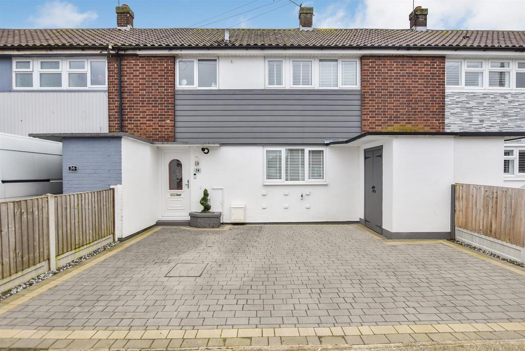 Maple Way, Canvey Island 3 bed terraced house for sale - £300,000