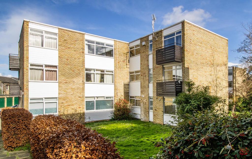 Chesterton Towers... 2 bed flat - £350,000