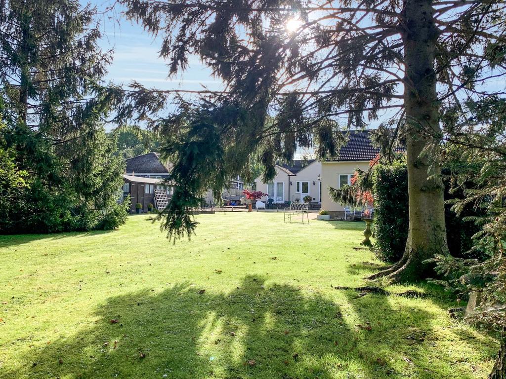 Station Approach, Minety, Malmesbury... 4 bed detached bungalow - £700,000