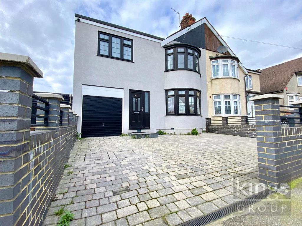 Hall Lane, Chingford 4 bed semi-detached house for sale - £650,000