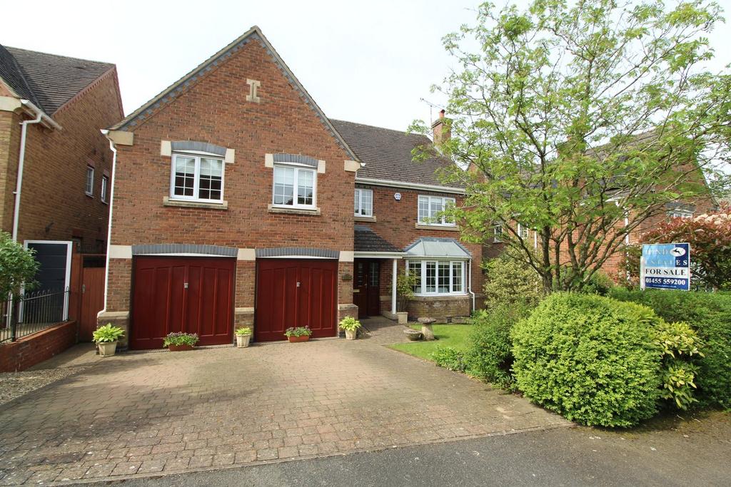 Johnnie Johnson Drive, Lutterworth LE17 5 bed detached house - £595,000