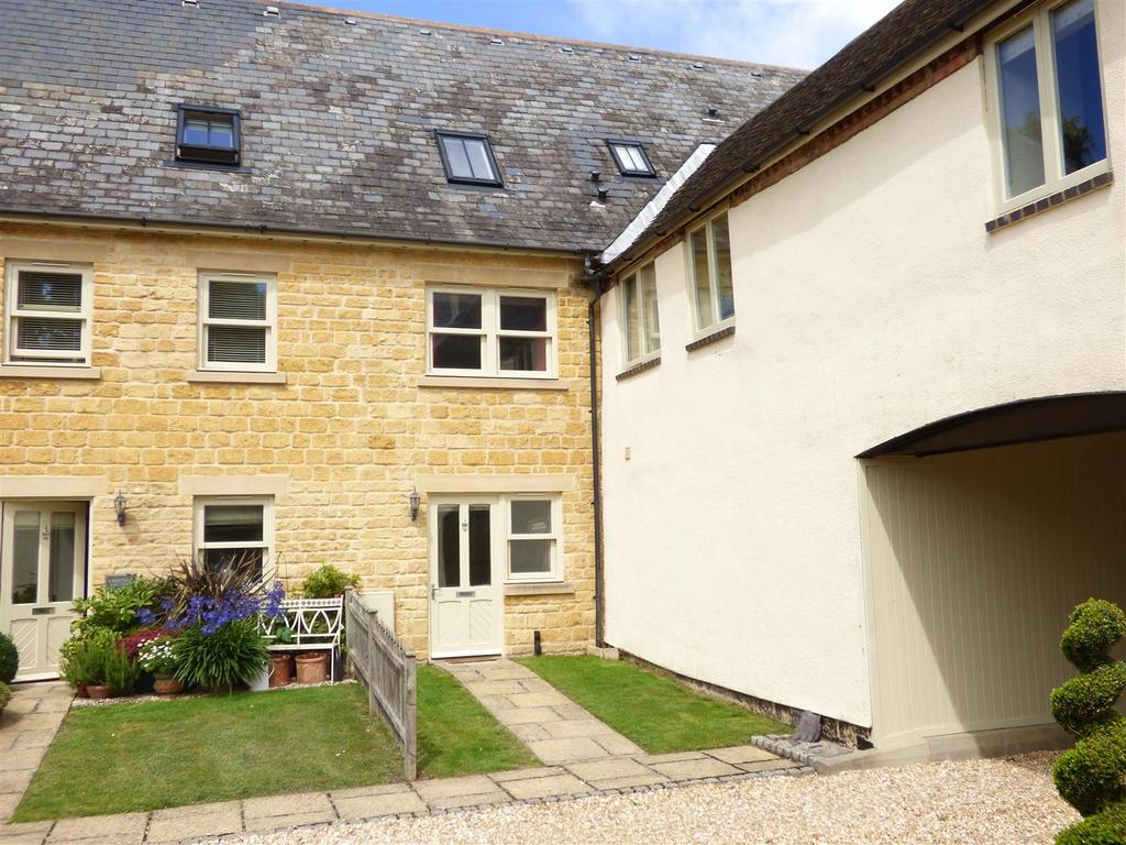 High Street, Mickleton 3 bed terraced house - £295,000