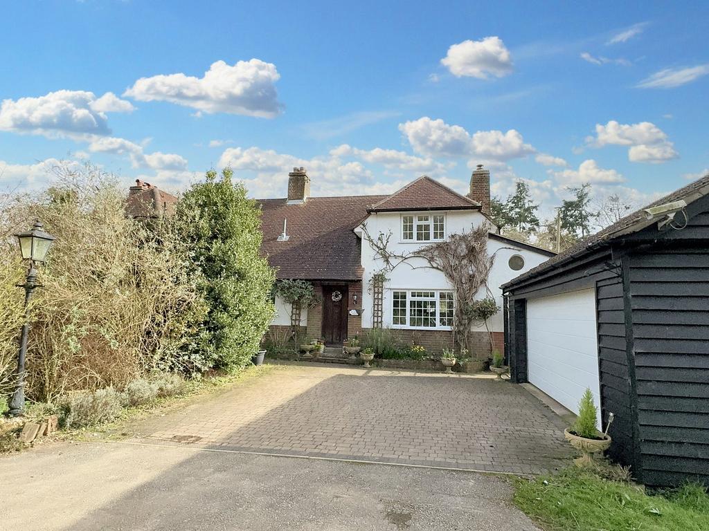 Nacton Road, Ipswich IP10 3 bed semi-detached house for sale - £635,000