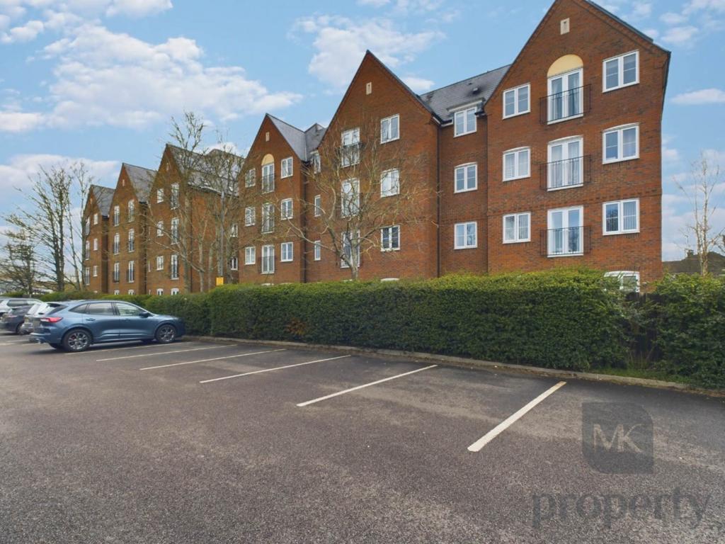 Town Bridge Mill, Leighton Buzzard LU7 2 bed apartment - £230,000