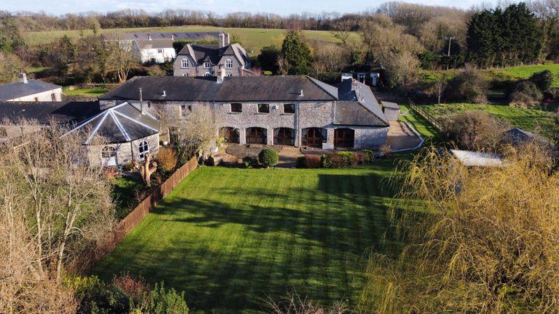 The Coach House, Cwm Ciddy, Barry... 5 bed property - £799,950