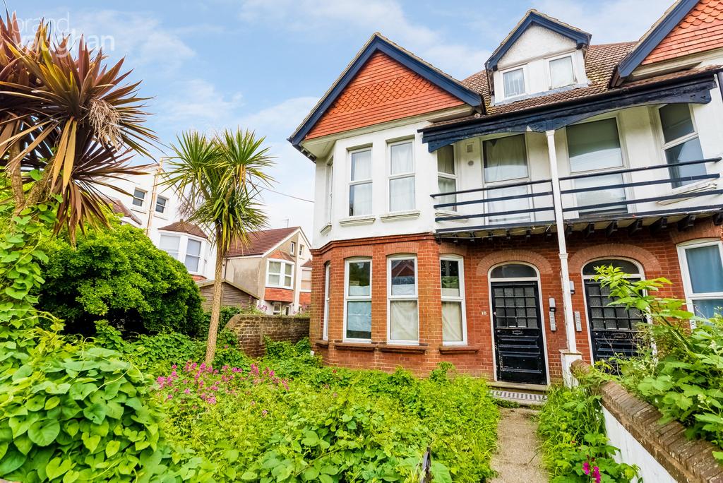 Church Walk, Worthing, West Sussex, BN11 Studio to rent - £700 pcm (£ ...