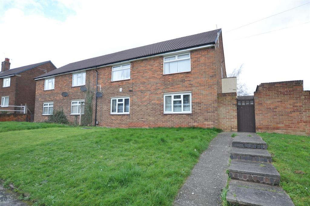Brackenwood Road, Burton On Trent DE15 2 bed maisonette - £95,000