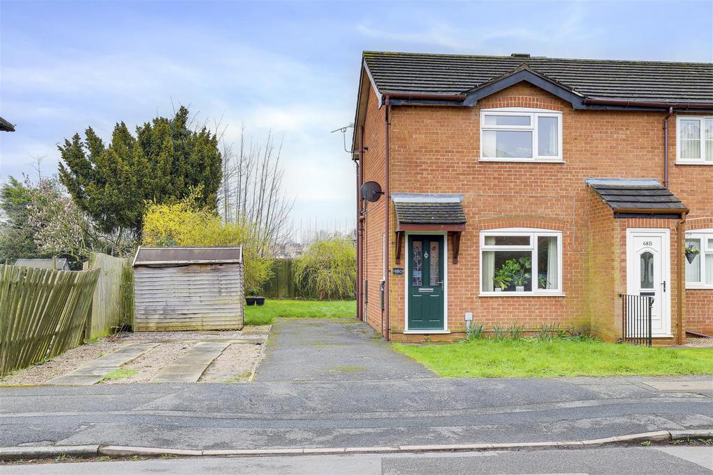 Eltham Road, West Bridgford NG2 2 bed end of terrace house - £260,000