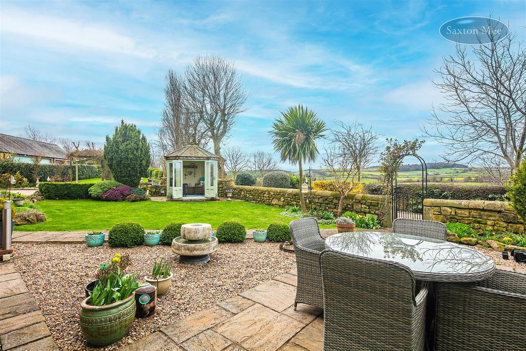 Newhill Road, Wath-Upon-Dearne... 4 bed barn conversion for sale - £575,000