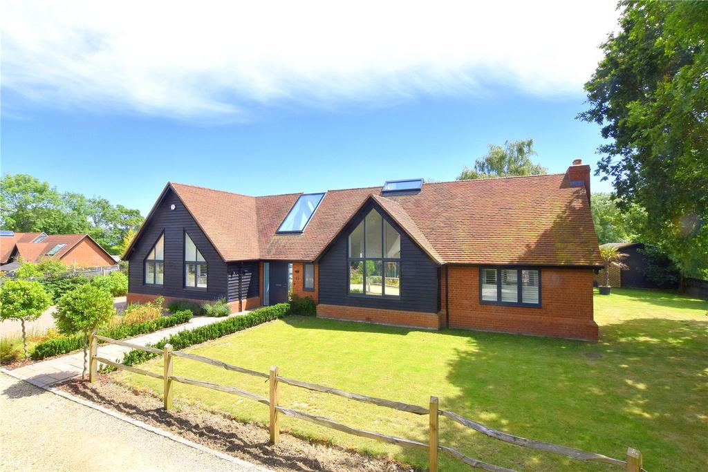 Ockham Lane, Cobham, KT11 3 bed bungalow - £1,500,000