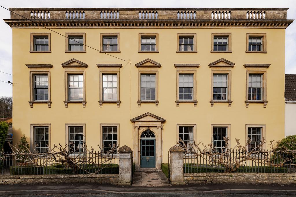 Old Bowlish House, Shepton Mallet... 7 bed semi-detached house - £1,350,000