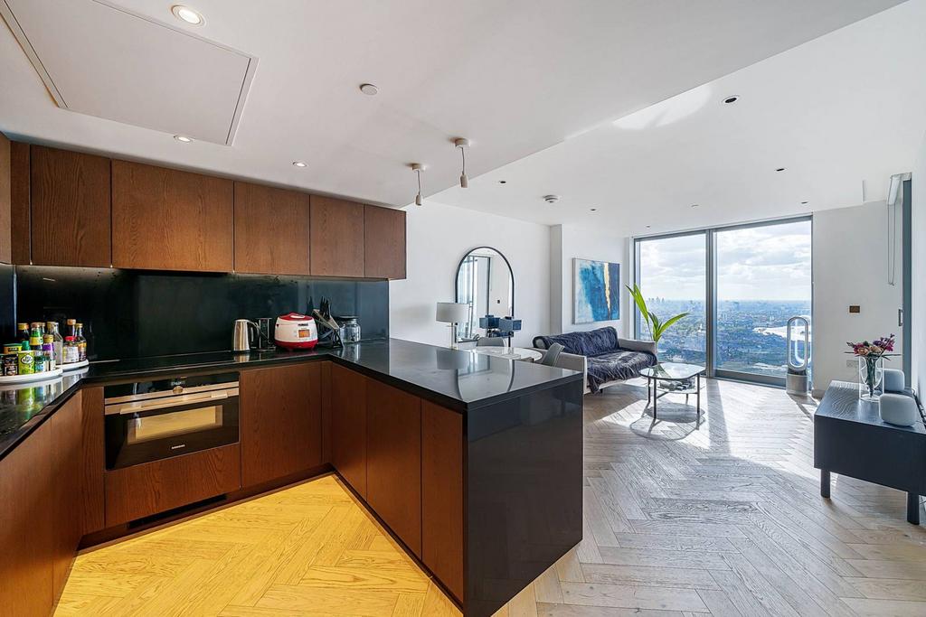 Marsh Wall, Tower Hamlets, London, E14 1 bed flat - £3,077 pcm (£710 pw)
