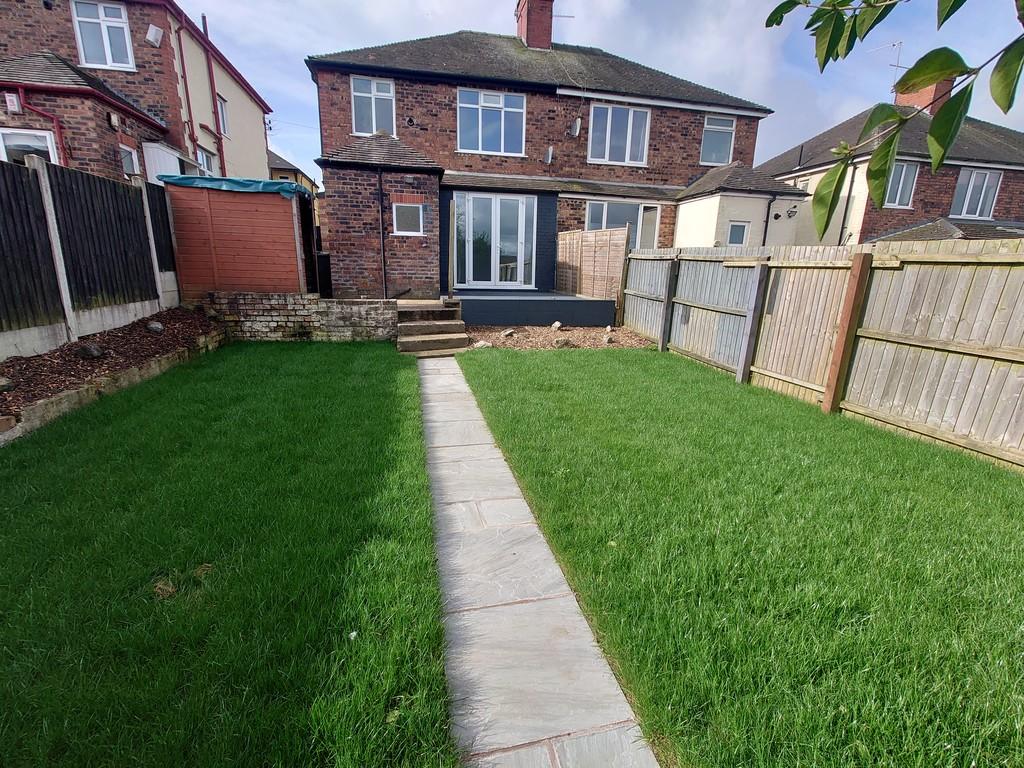 Bank Hall Road Stoke On Trent 3 Bed Semi Detached House For Sale £