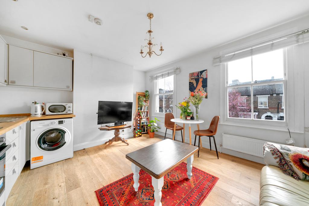 Mabley Street, Hackney E9 2 bed apartment for sale - £450,000