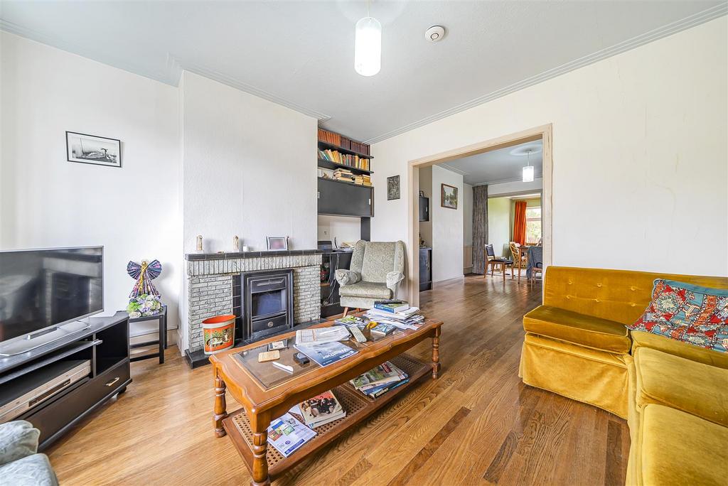 Basing Hill, Wembley Park 3 bed semi-detached house for sale - £674,950
