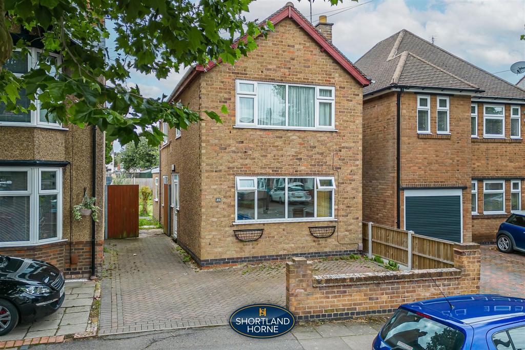 Church Lane, Stoke, Coventry, CV2 4AL 3 bed detached house - £260,000