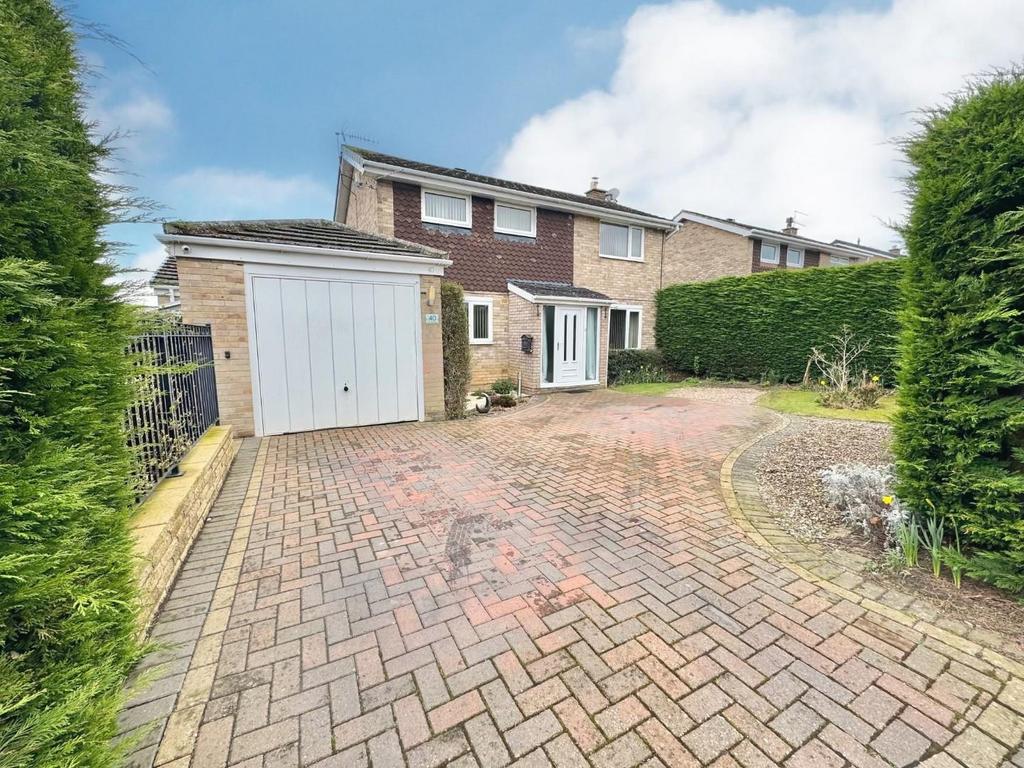 Chandlers Ridge, Nunthorpe... 3 bed detached house - £290,000