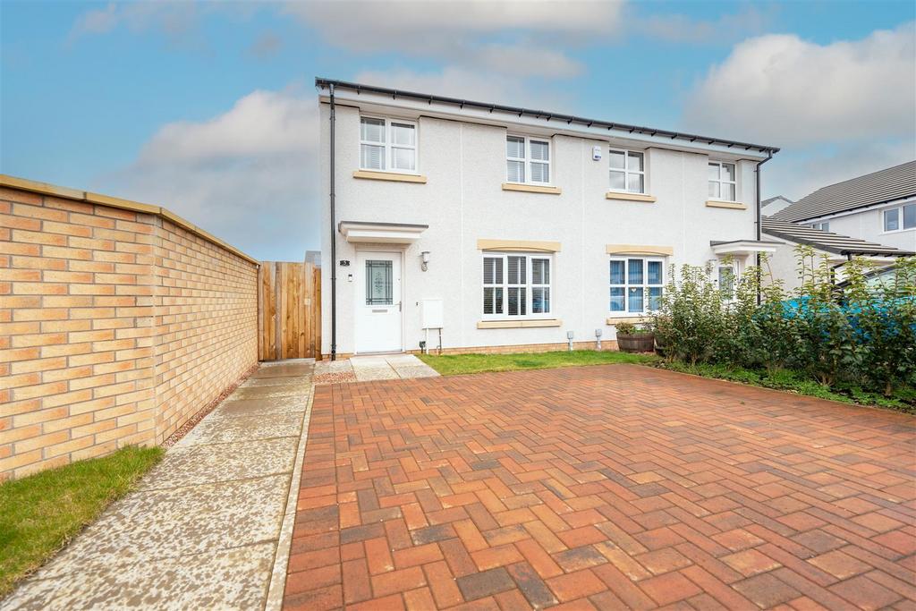 Dominus Drive, Bertha Park, Perth 3 bed house - £239,950