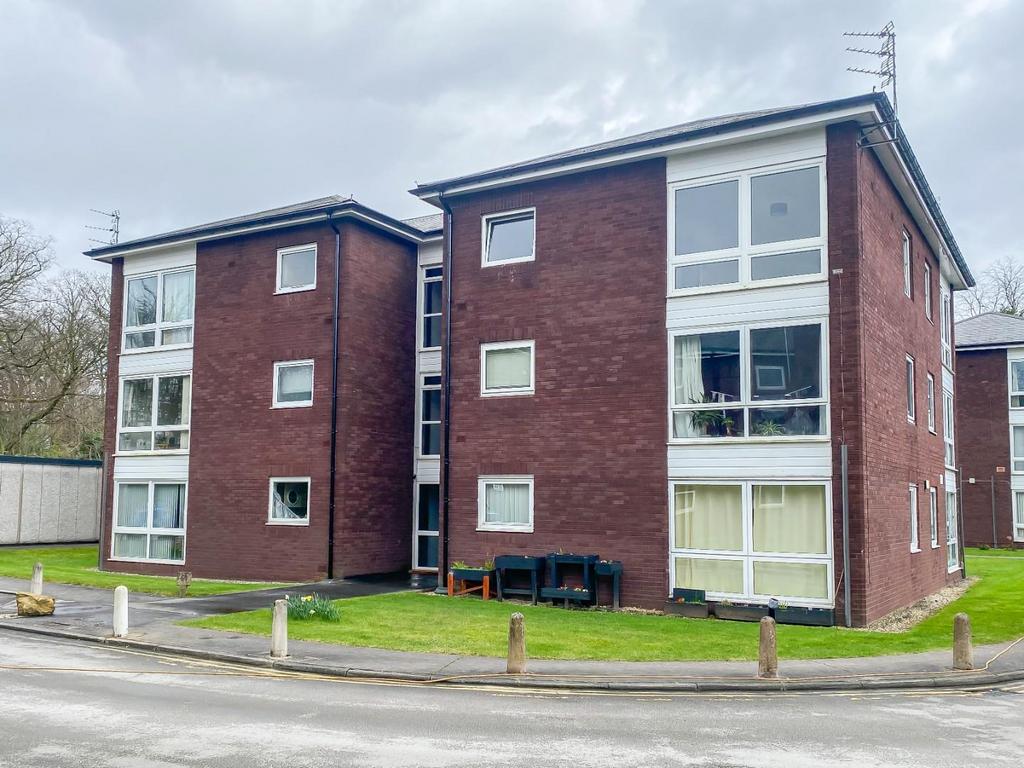 Mersey Road, Heaton Mersey, Stockport 1 bed house - £150,000