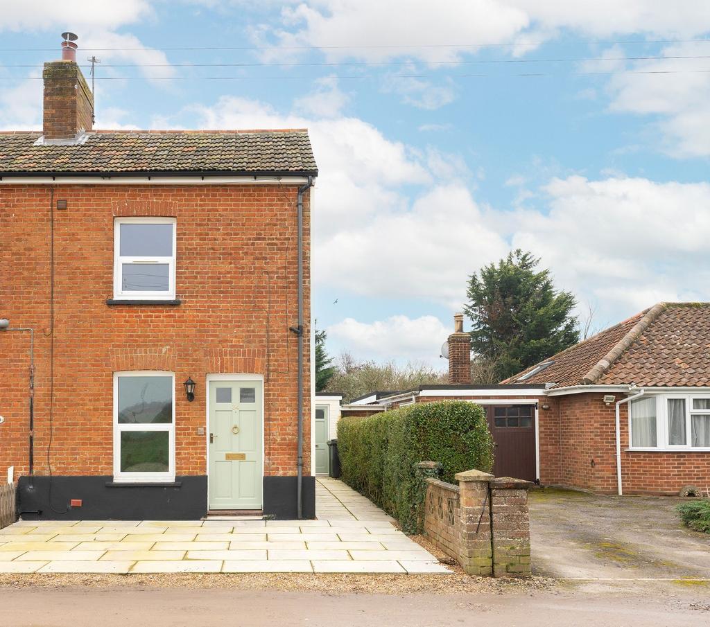 Neatherd Moor, Dereham 2 bed semi-detached house - £270,000