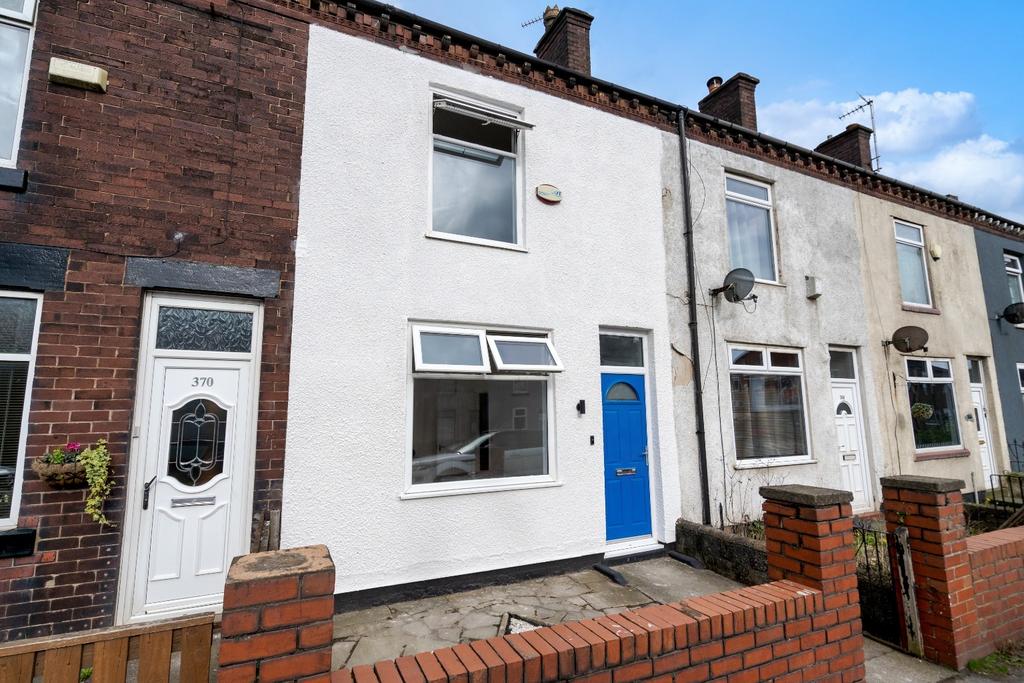 Manchester Road West, Little Hulton, M38 2 bed terraced house - £140,000
