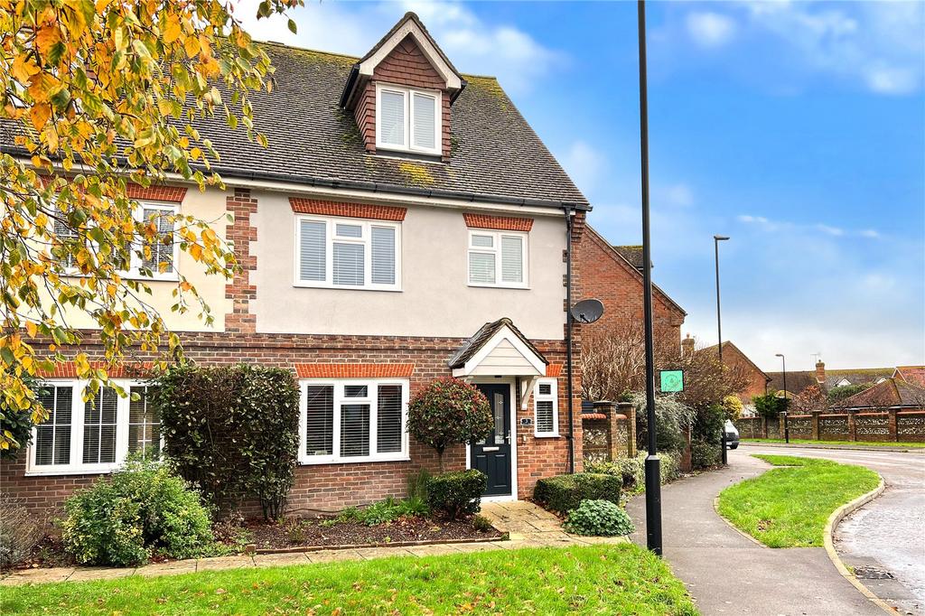 Bramley Way, Bramley Green... 4 bed semi-detached house - £425,000