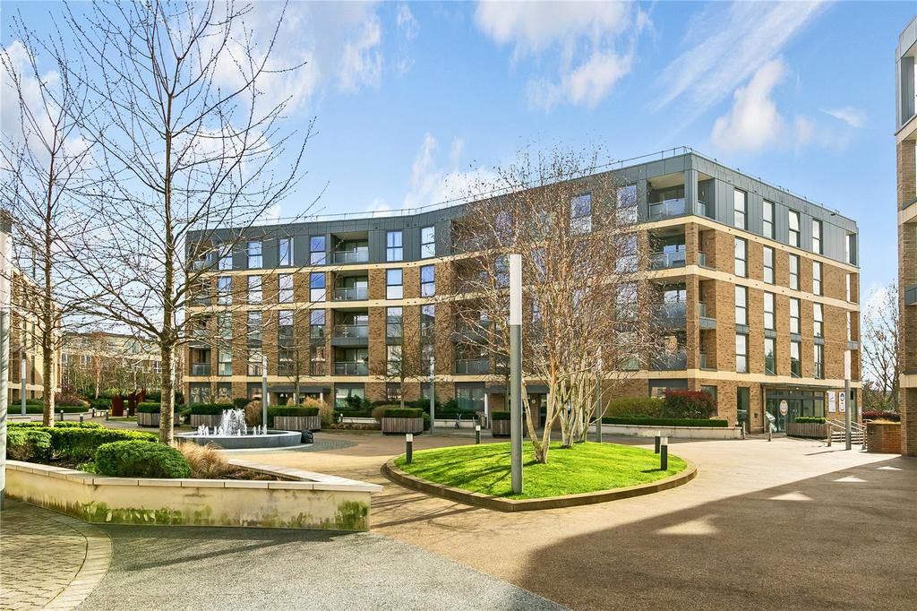 Quadrant House, Levett Square, Kew... 2 bed apartment - £695,000