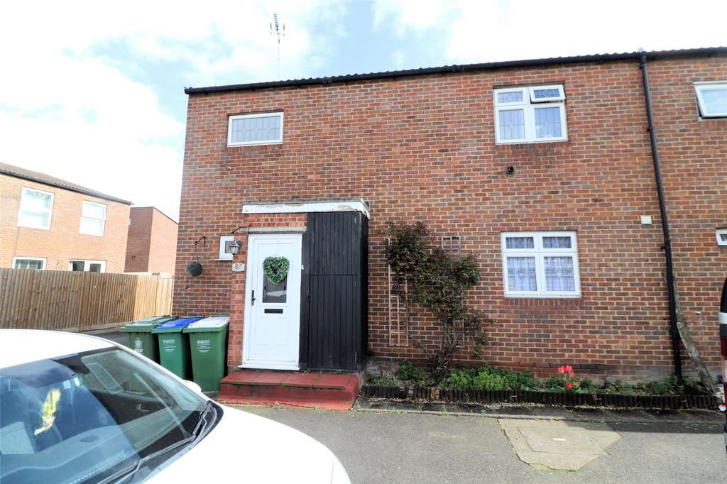 Compton Place, Erith, Kent, DA8 4 bed semi-detached house - £400,000