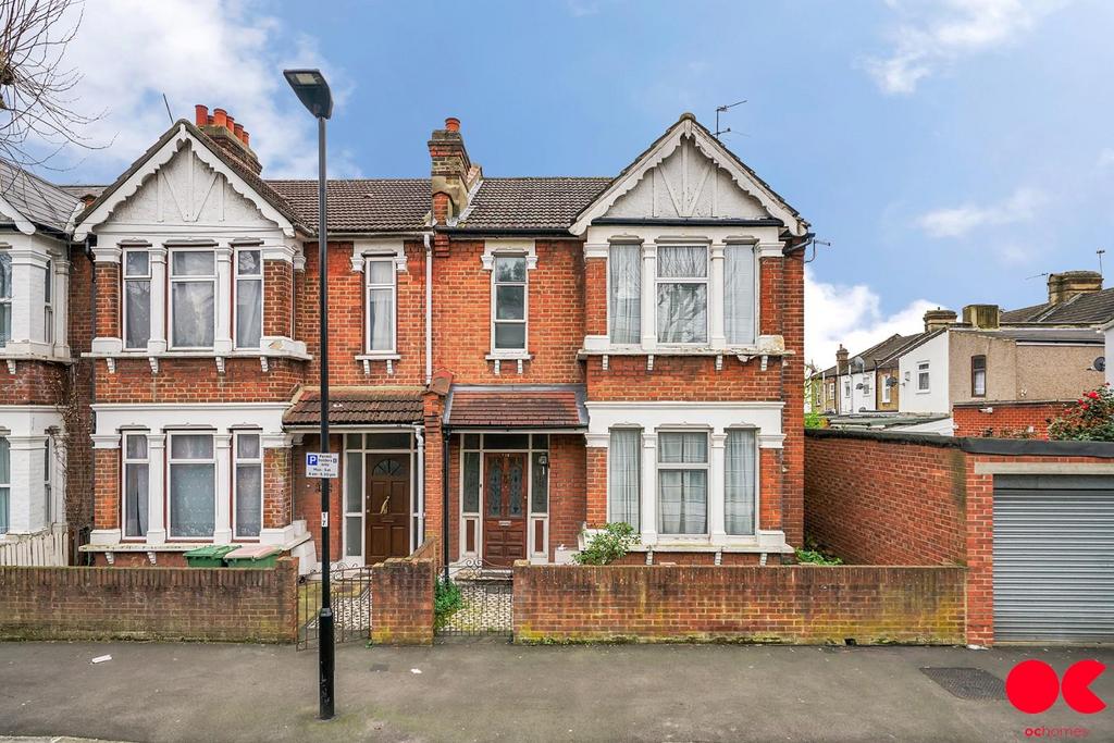 Clements Road, East Ham E6 3 bed end of terrace house - £450,000