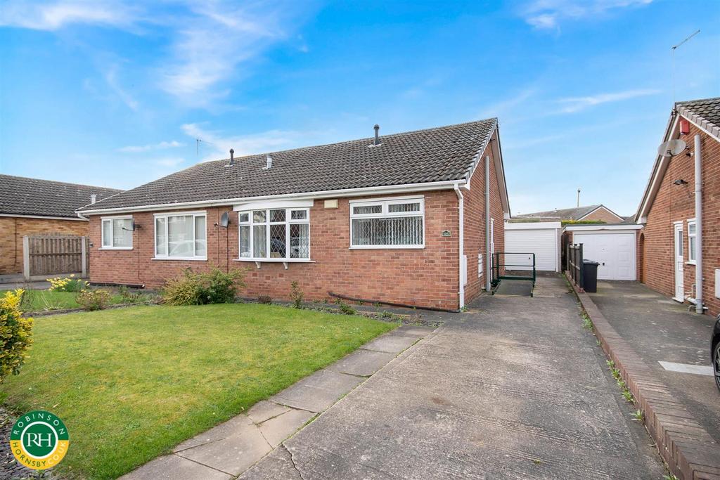 Westfield Road, Tickhill, Doncaster 2 bed semi-detached bungalow - £215,000