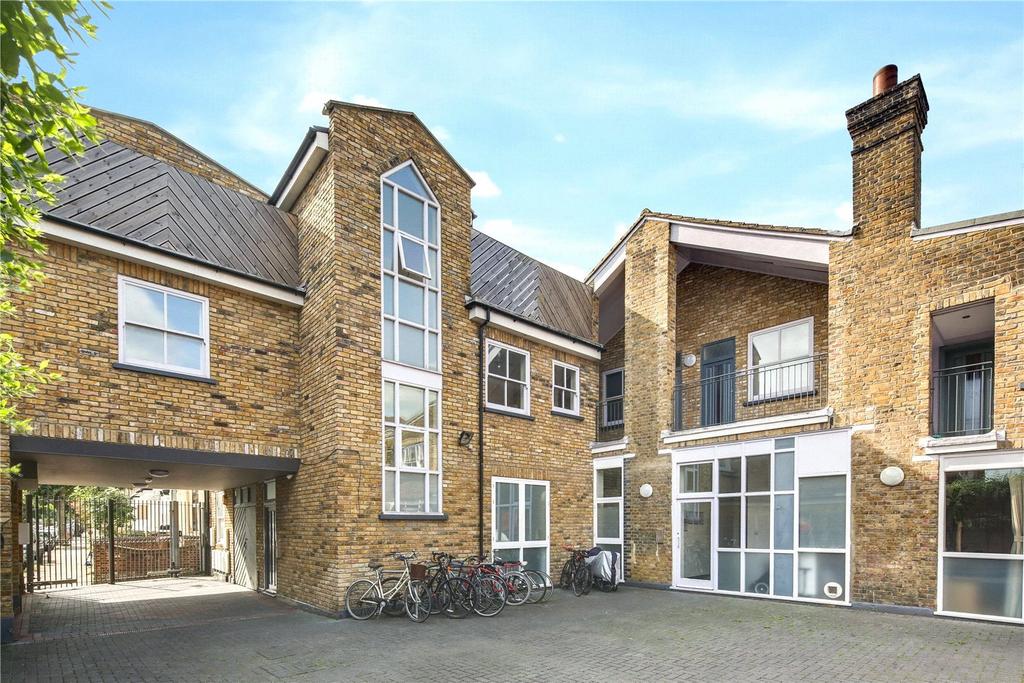 Roding Road, Homerton, London, E5 1 bed flat for sale - £400,000