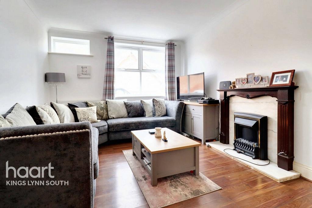 Marshland Street, Terrington St Clement 3 bed end of terrace house - £ ...