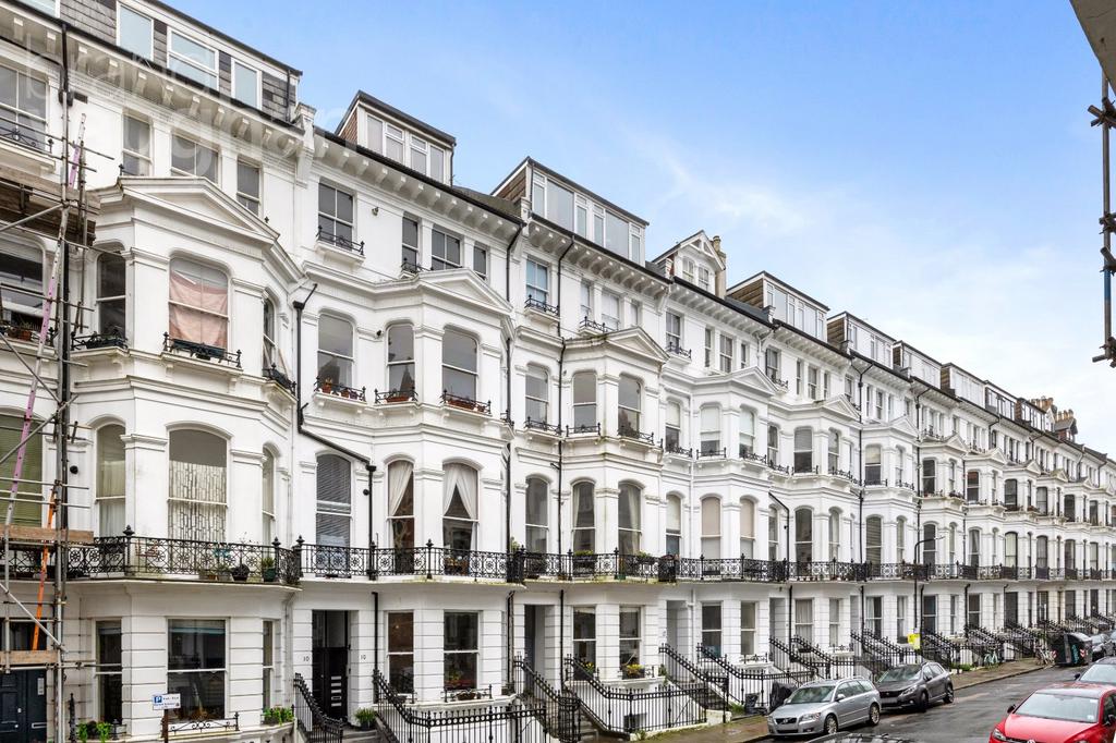 St Michaels Place, Brighton, East... 2 bed flat - £400,000
