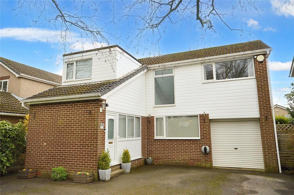 Holt Park Green, Leeds, West Yorkshire 4 bed detached house - £415,000