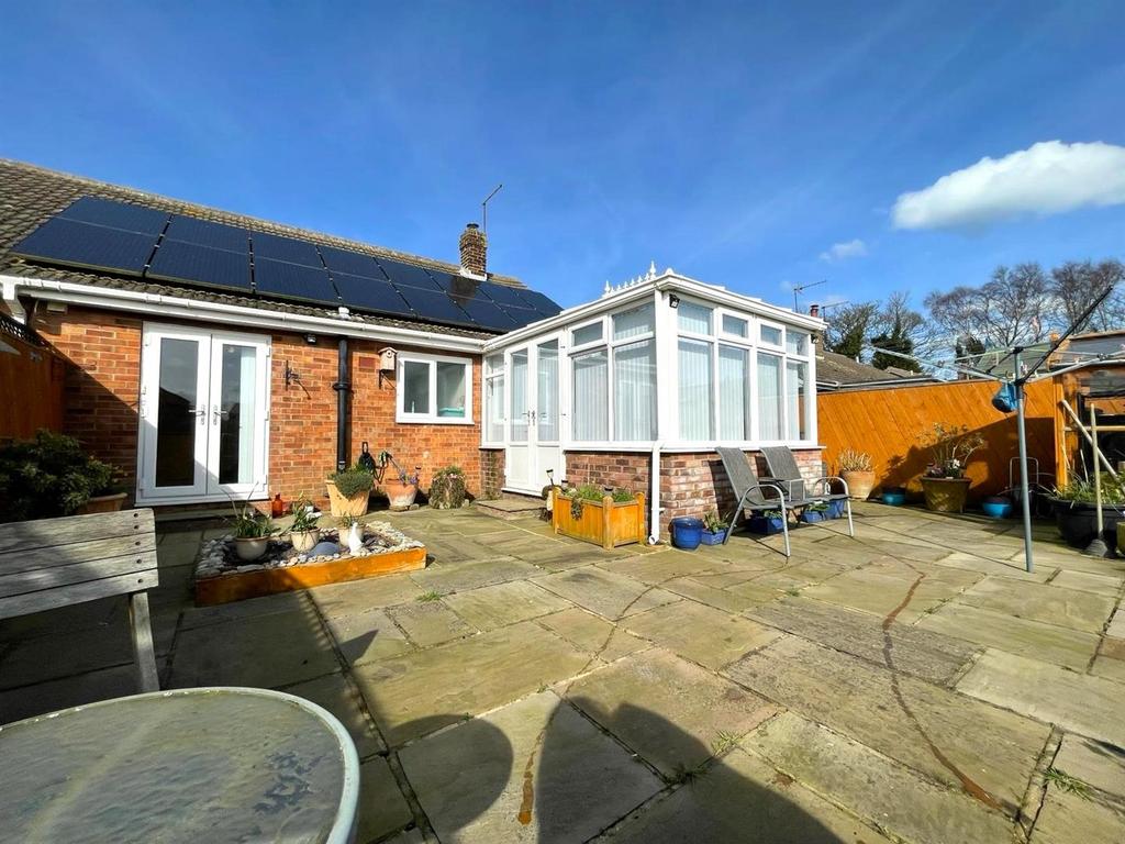 Church Close, Atwick 2 bed semi-detached bungalow - £189,950