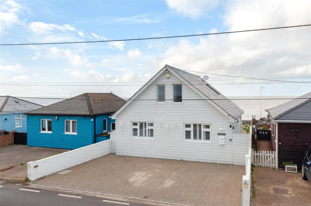 Faversham Road, Seasalter, Whitstable 2 bed detached house for sale - £ ...
