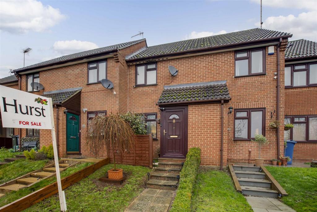 Old Coach Drive, High Wycombe HP11 1 bed terraced house - £270,000