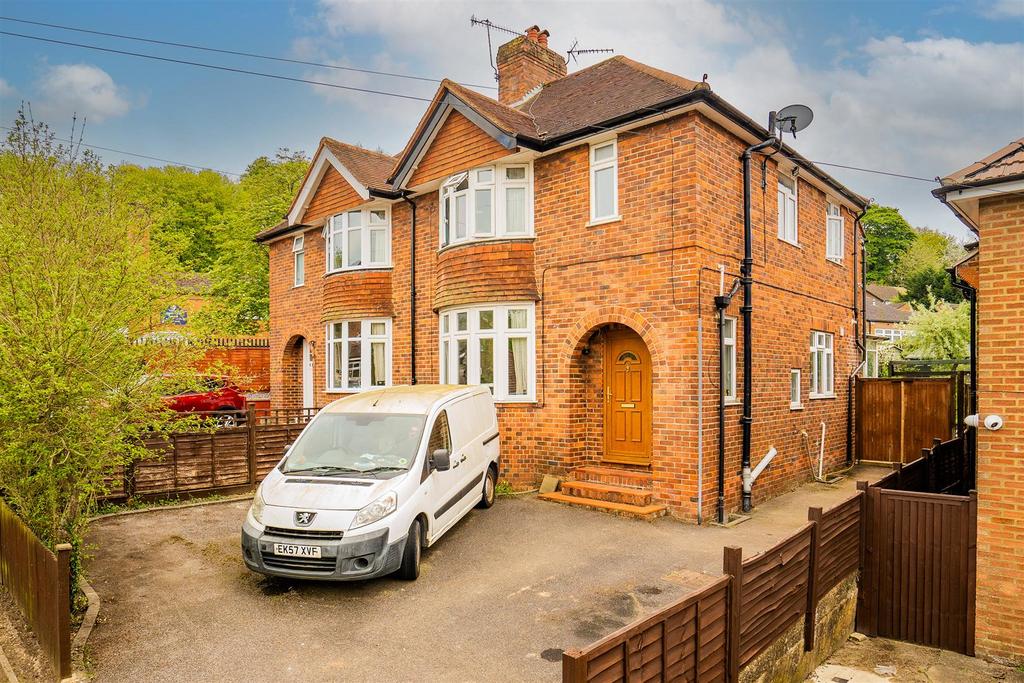 Philip Road, High Wycombe HP13 3 bed semi-detached house for sale - £ ...
