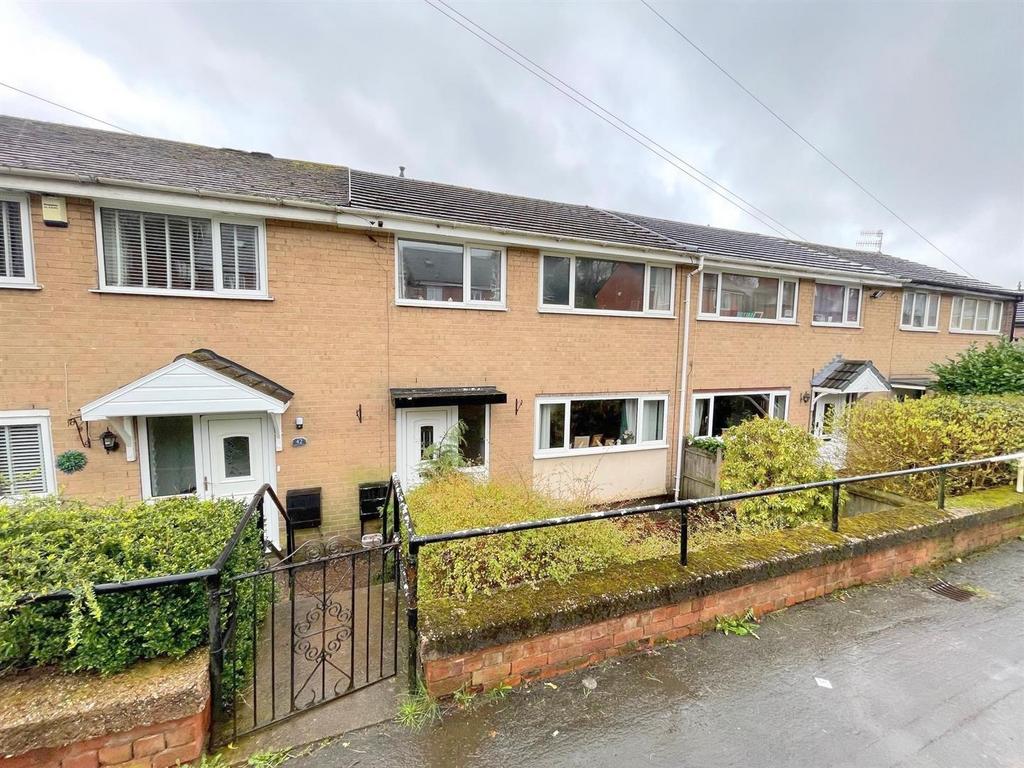 Park Road, Leek 3 bed terraced house - £185,000