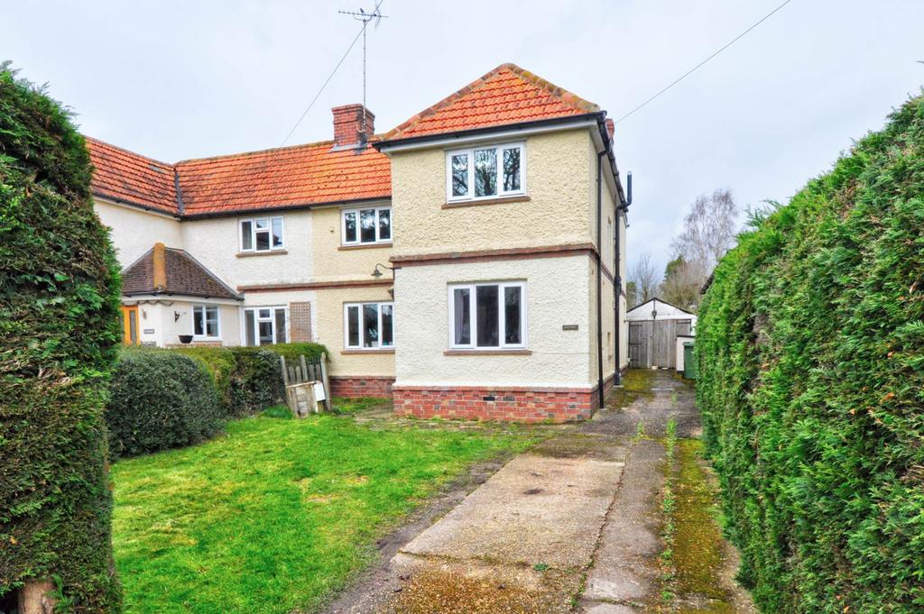 Shiplake Cross, Henley On Thames 3 bed semi-detached house - £600,000