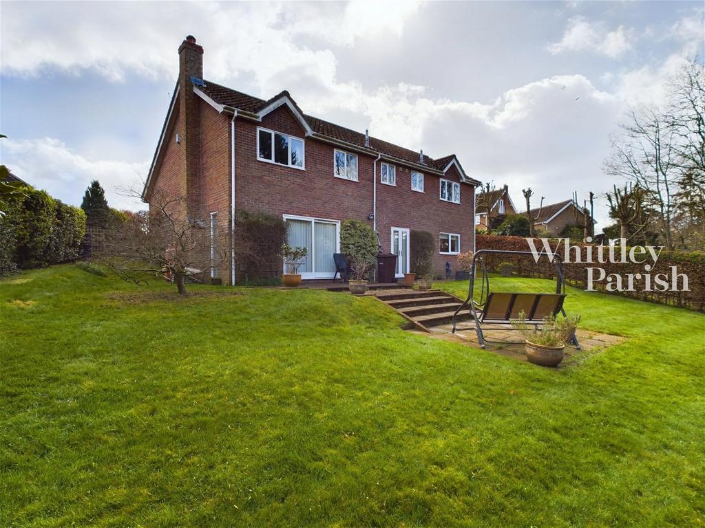 Curson Road, Tasburgh 3 bed detached house - £450,000